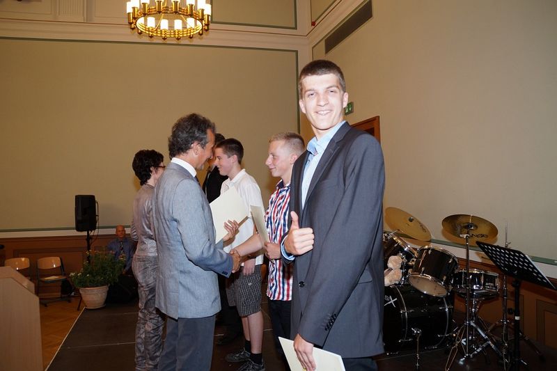 ms-oschatz: Die Robert-Härtwig-Schule entlässt ihre Abschlussklassen