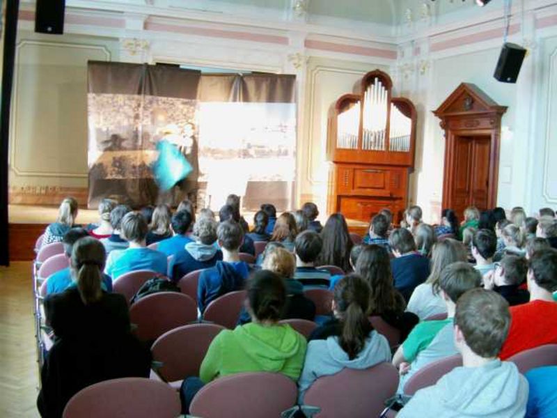 Exkursionen und Projekte